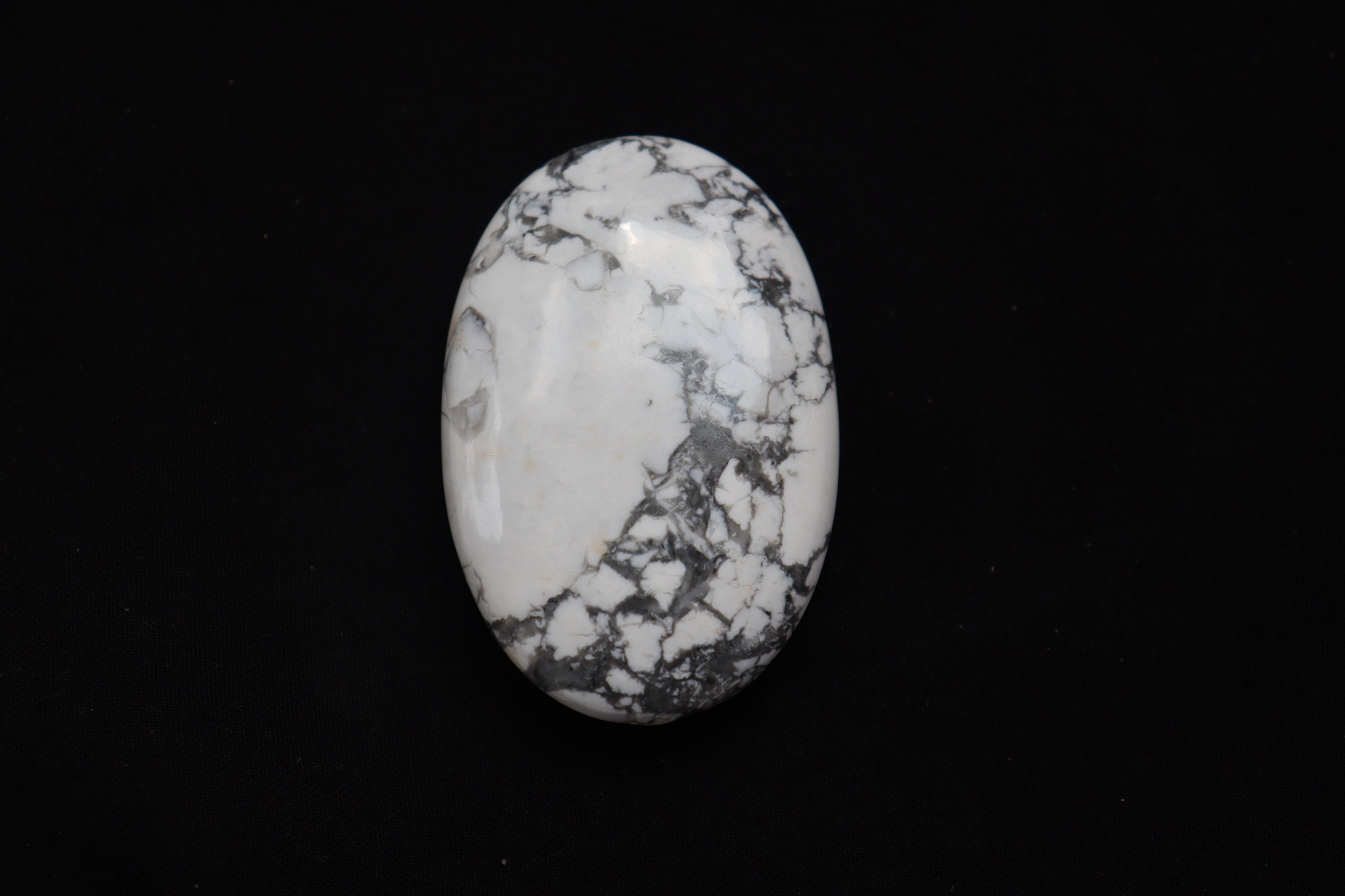 Natural Howlite crystal White Howlite Stone Tumbled Stone | Etsy