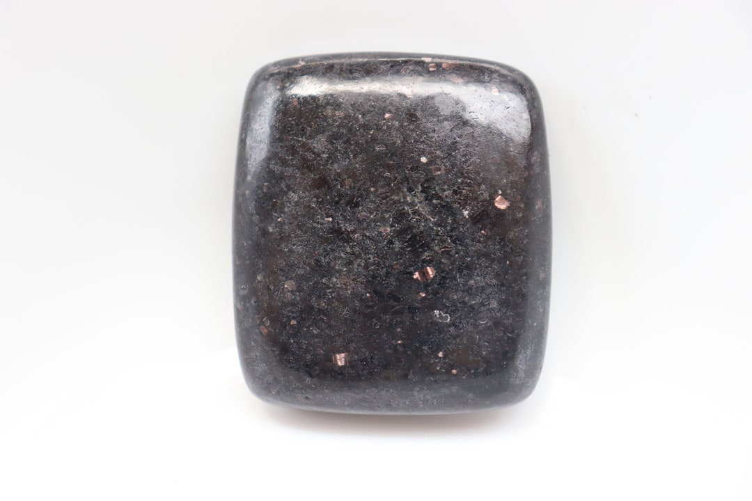 Nuummite Palmstone Stone - Polished Stones - Healing Crystals and ...