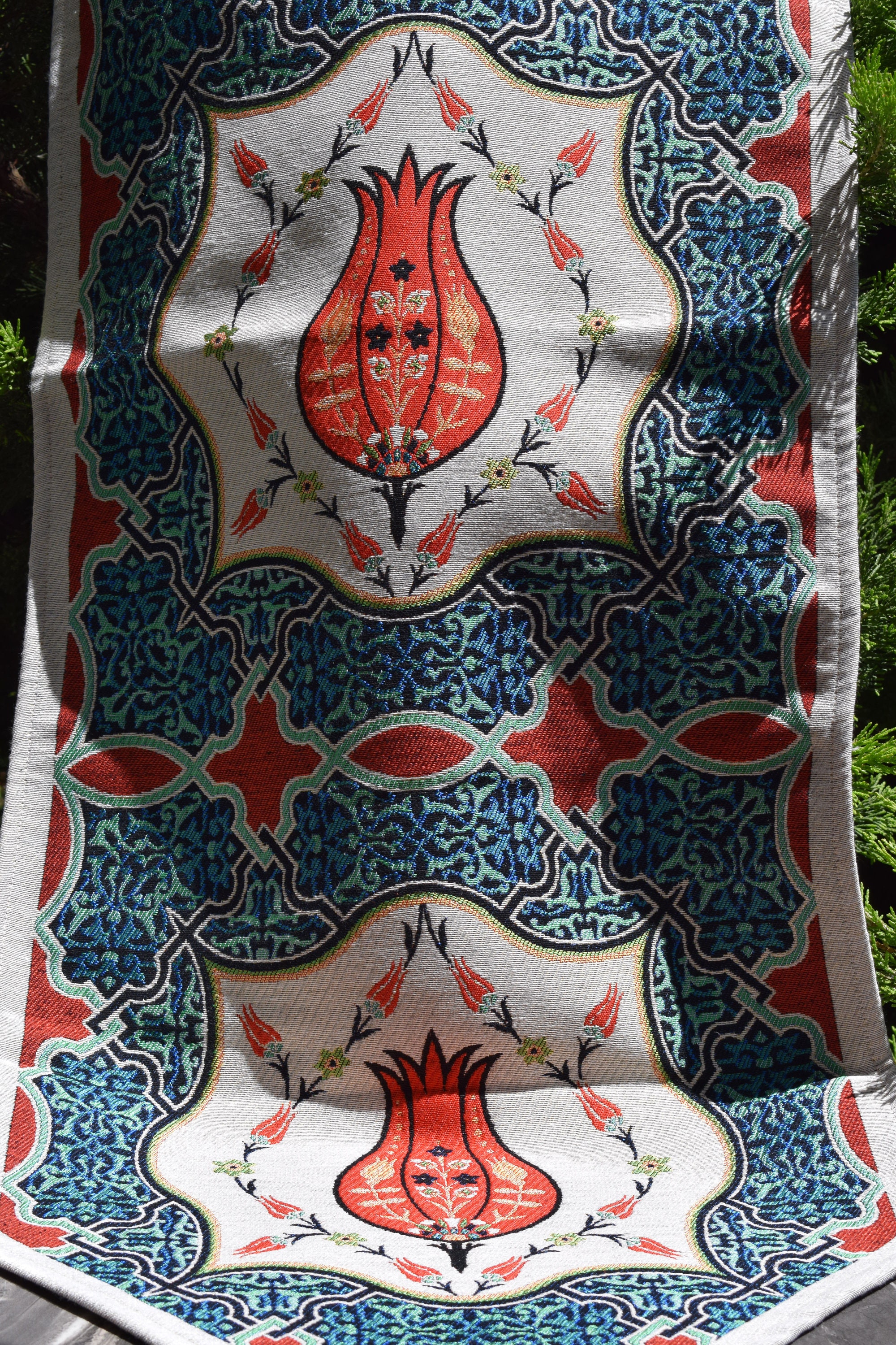 Tulip Design RUNNER Tile Pattern Tapestry Table Runner Tulip | Etsy