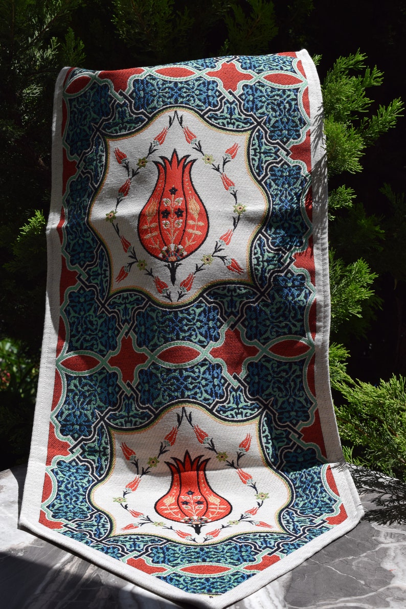 Tulip Design RUNNER Tile Pattern Tapestry Table Runner Tulip | Etsy