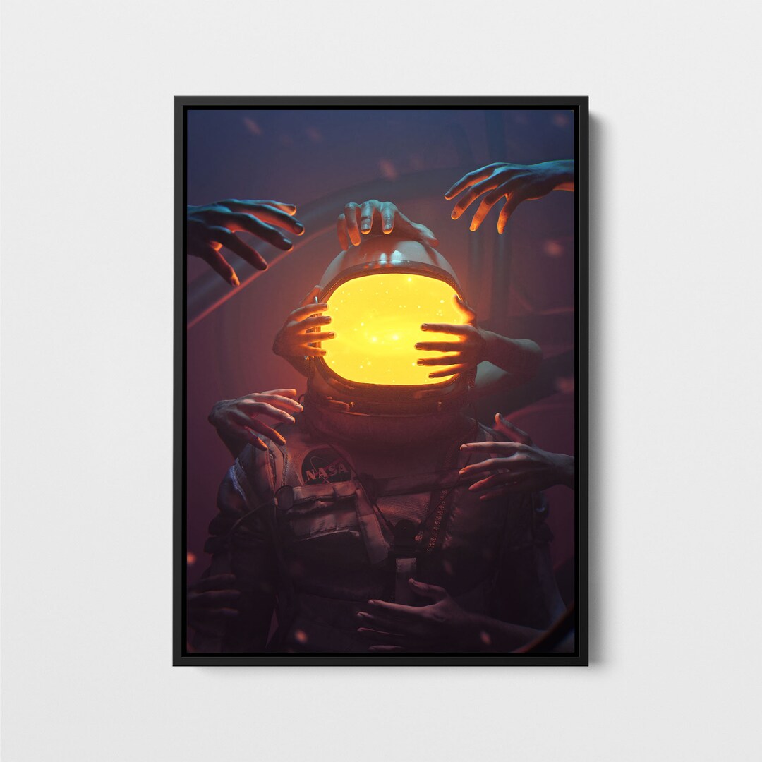 Astronaut Head Wall Art, Creepy and Scary Wall Art Decor, Abstract Wall ...