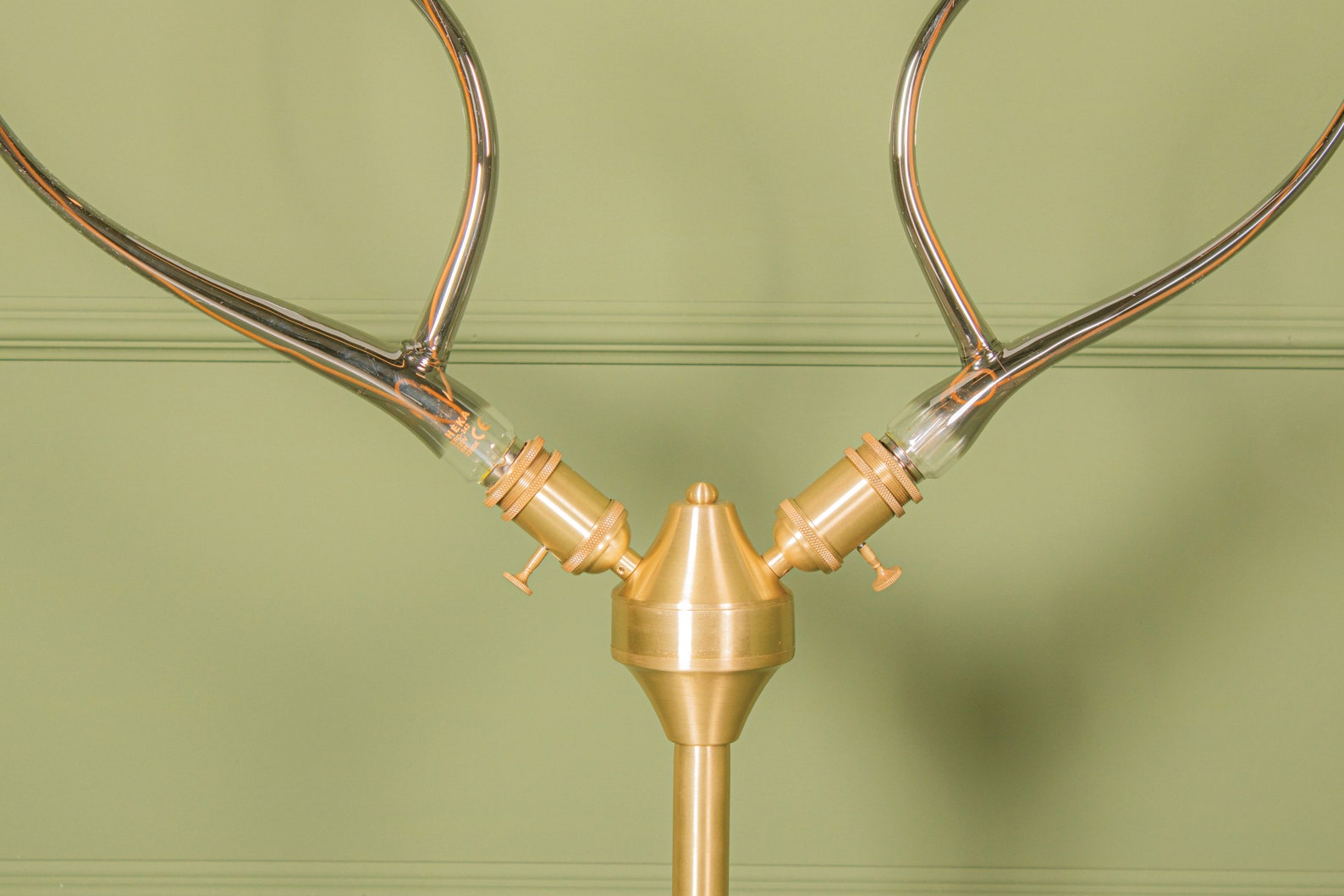 Horn Shaped LED Bulb Table Lamps, Home Decor Handmade Brass Light, Art ...