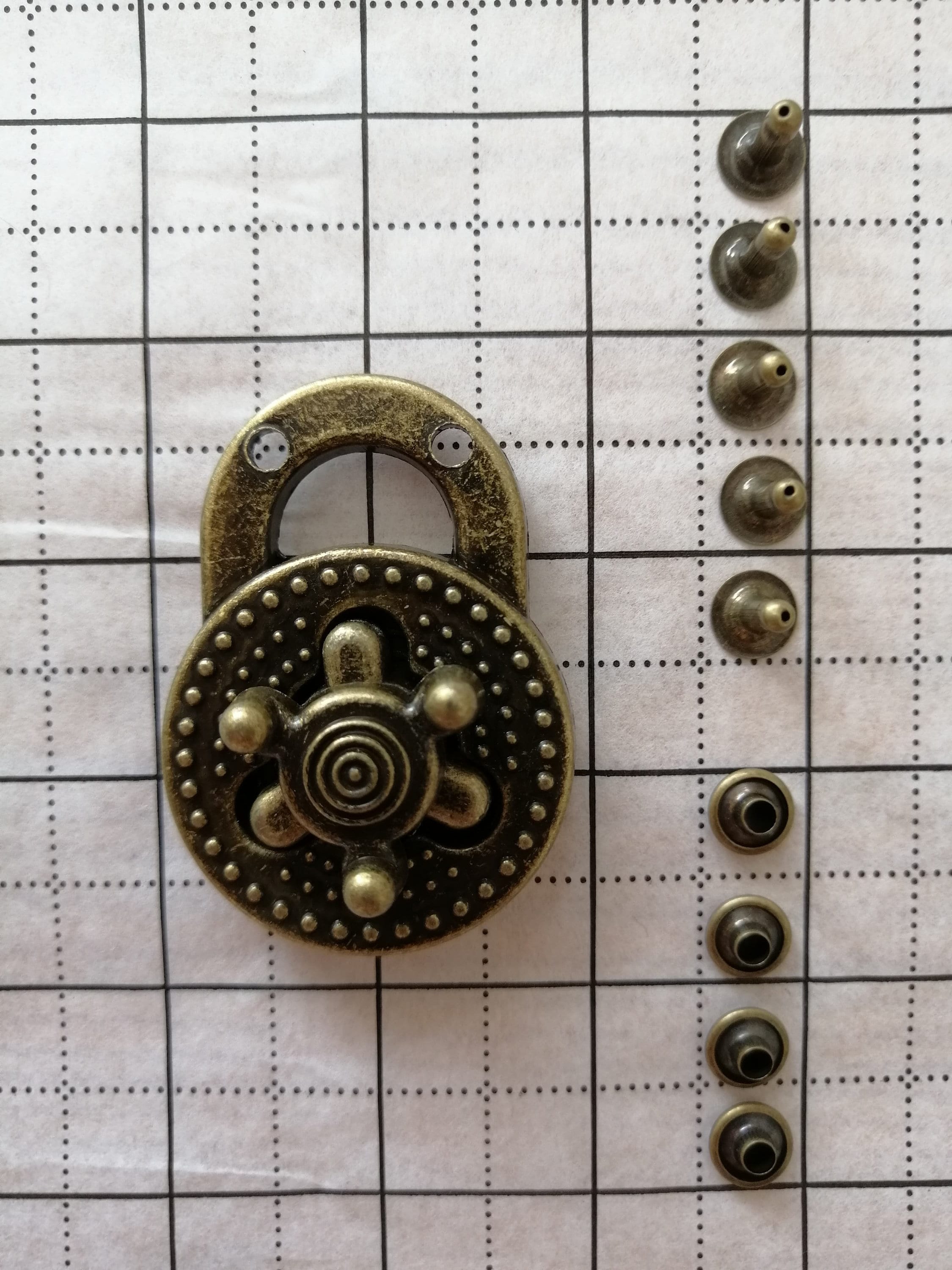 Lock Pin Cinch and Swing Bag Clasp - Etsy UK