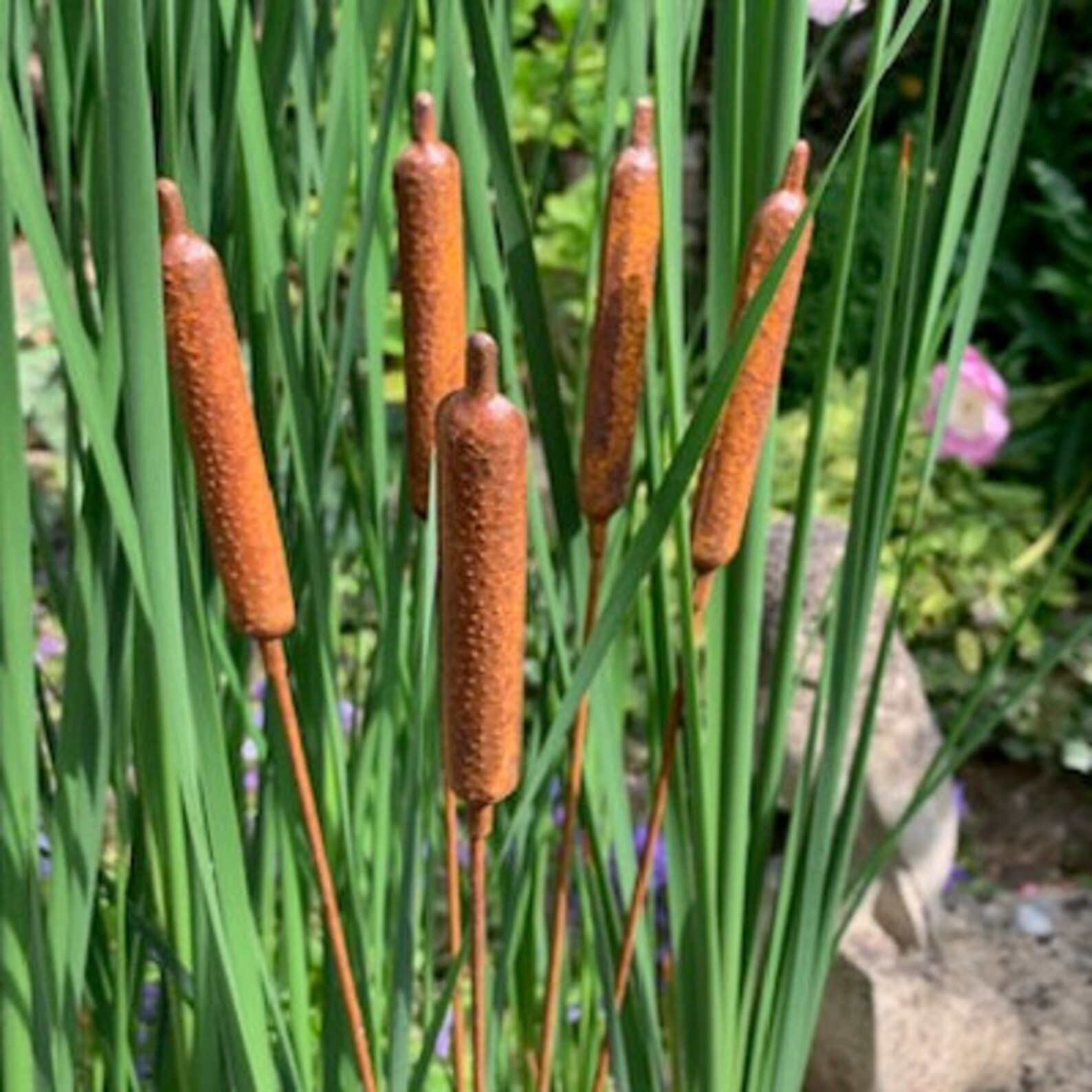 Bulrush Metal Pond Sculpture - Etsy UK