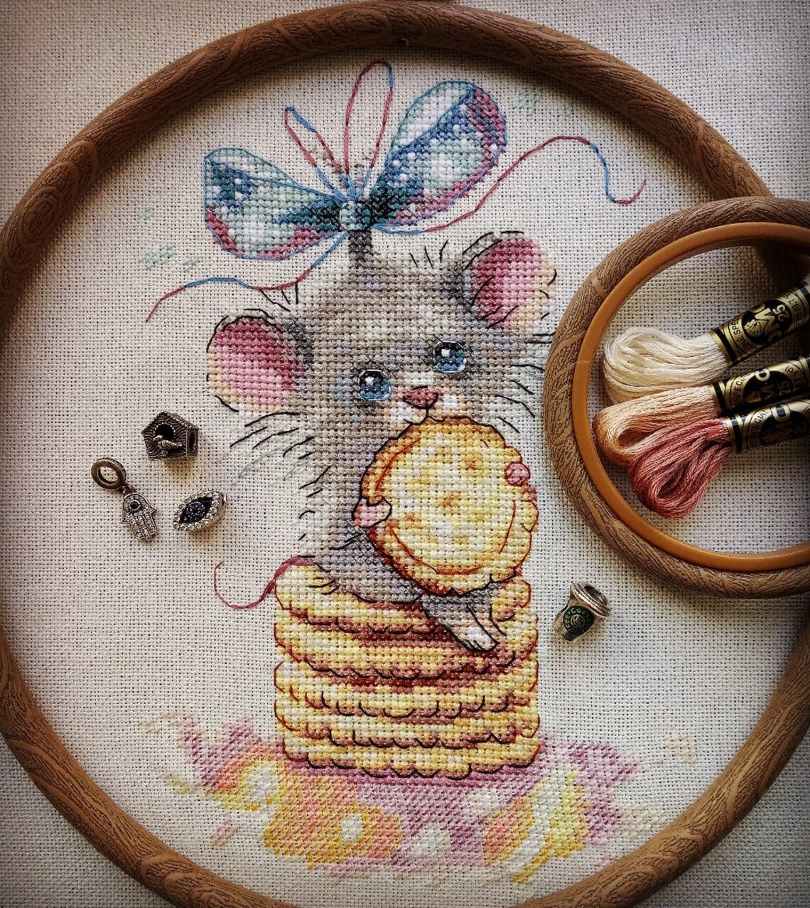Mouse With Cookies Cross Stitch Mouse Embroidery Cross Stitch - Etsy
