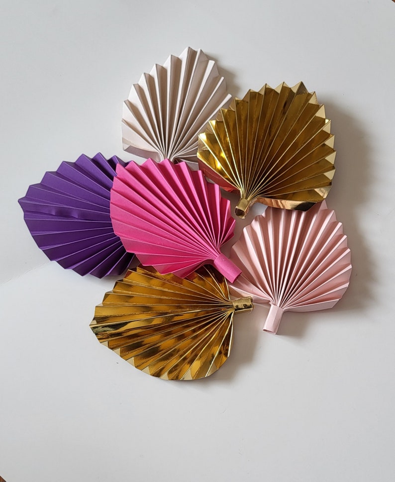 Paper Palm Leaf Cake Topper: Tropical Backdrop Decor - Etsy