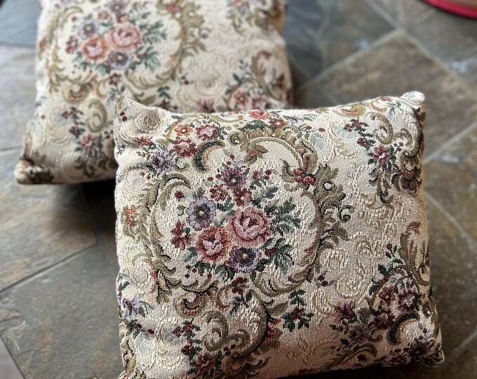 Vintage Set of 2 Tapestry Small Throw Pillows - Etsy