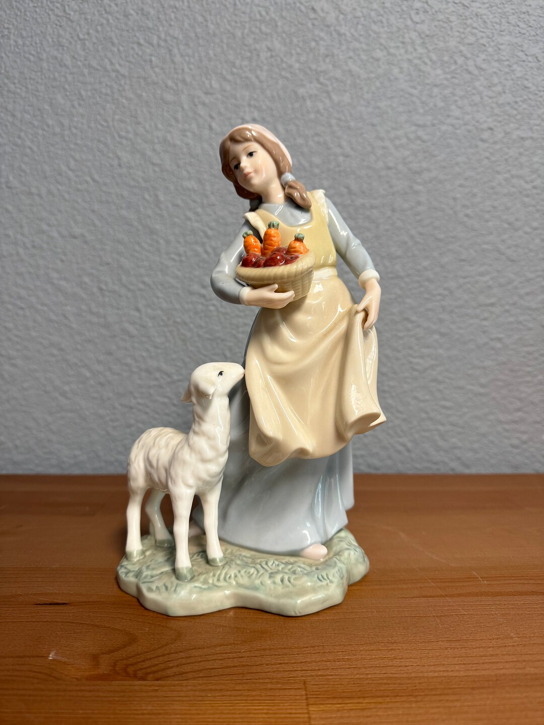 Vintage Italian Figurine Ceramic Girl With Lamb - Etsy