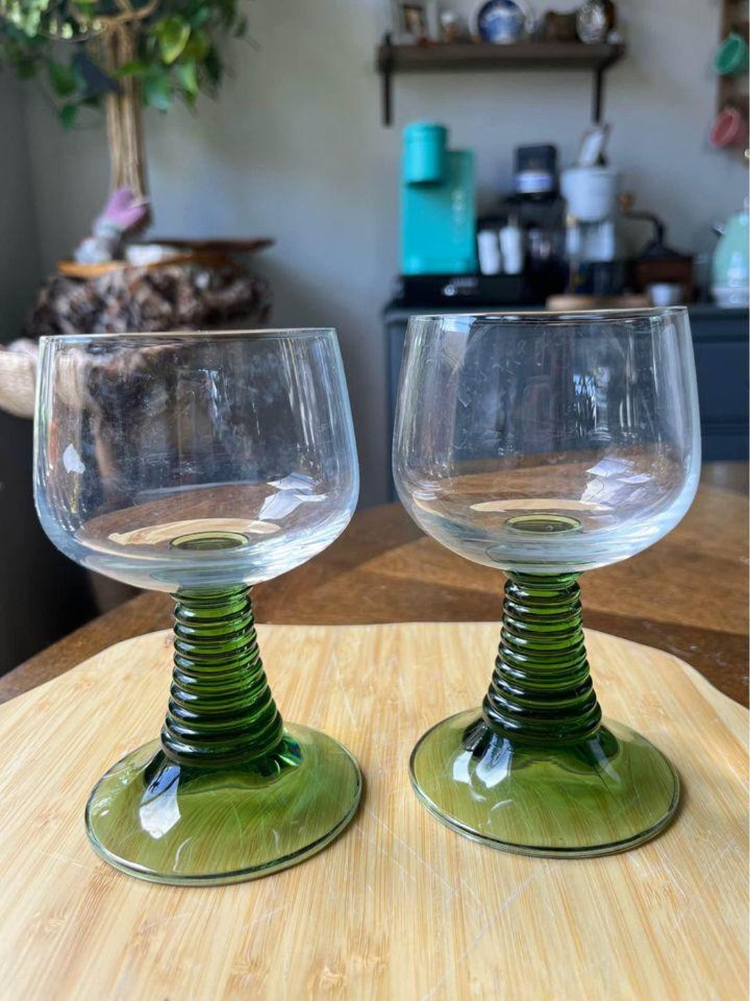 Vintage Beehive Wine Glasses Green Set of 2 - Etsy