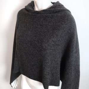 Easy Hooded Poncho Sewing Pattern Guide 3 Different Hood Shapes ...