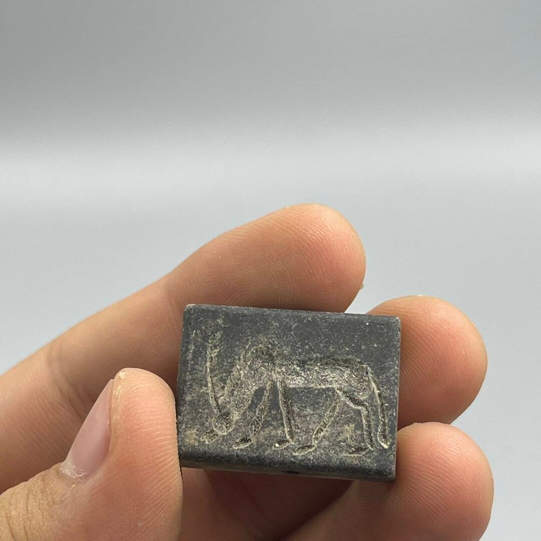 Antique Black Jade Amulet Bead: Animal Engraving - Etsy