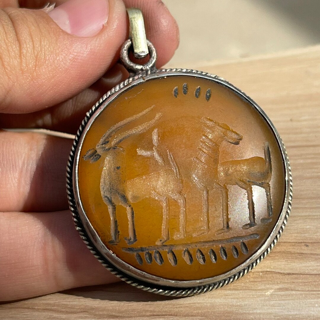 Super Ancient Near Eastern Old Agate Stone Excellent Animals Engravings ...