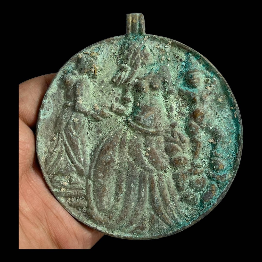 Rare Ancient Authentic Old Roman Bronze Mirrior Pendant Depicting 3 ...