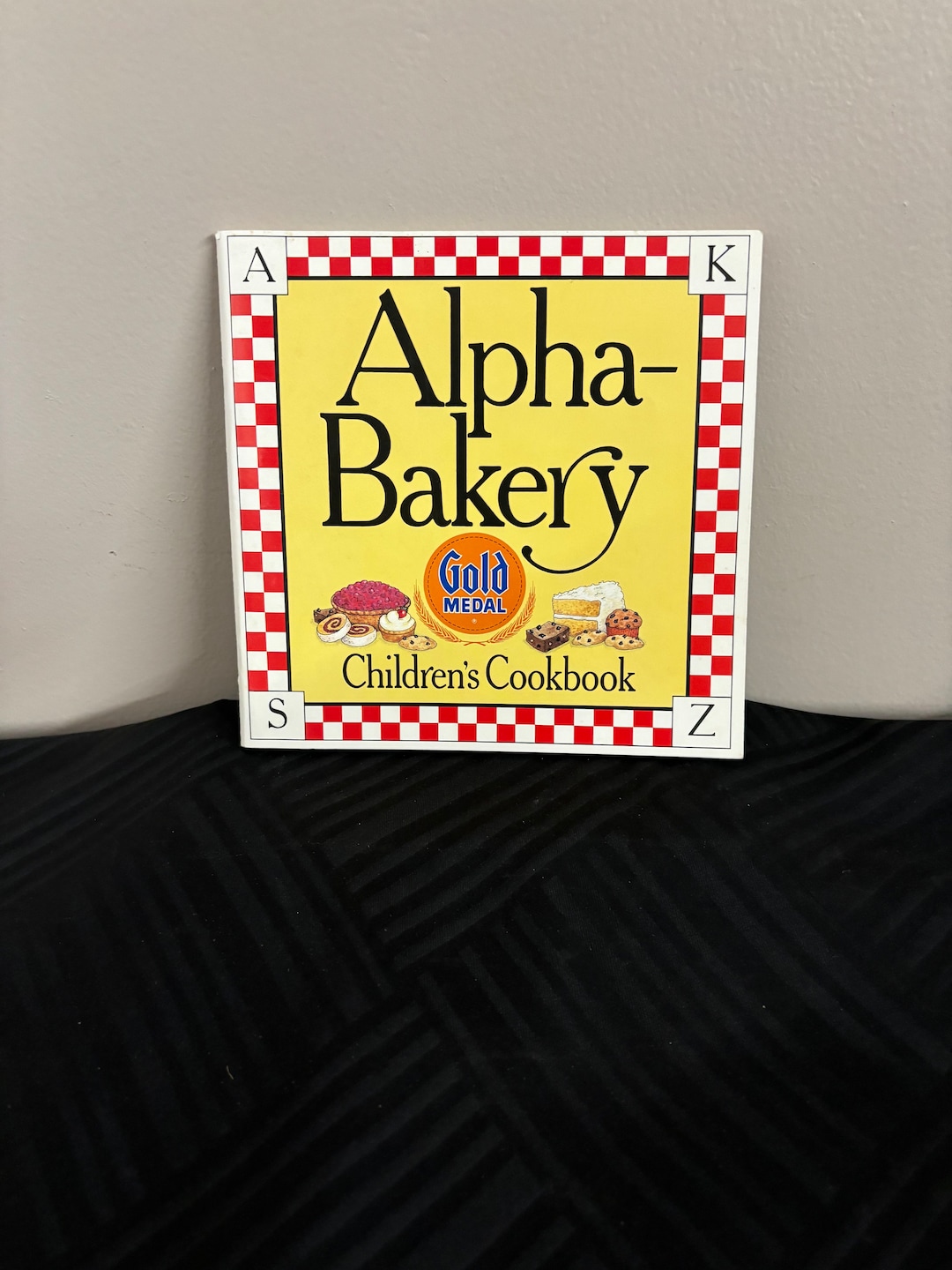 Alpha-bakery Gold Medal Children’s Cookbook 1987 / Alpha Bakery ...