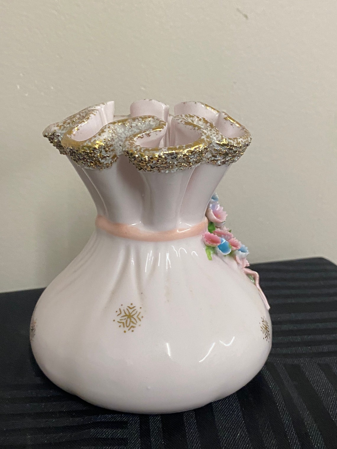 Lefton China Pink Bag Vase with Flowers Gold Textured Edge | Etsy Lefton China Pink Bag Vase with Flowers Gold Textured Edge | Etsy