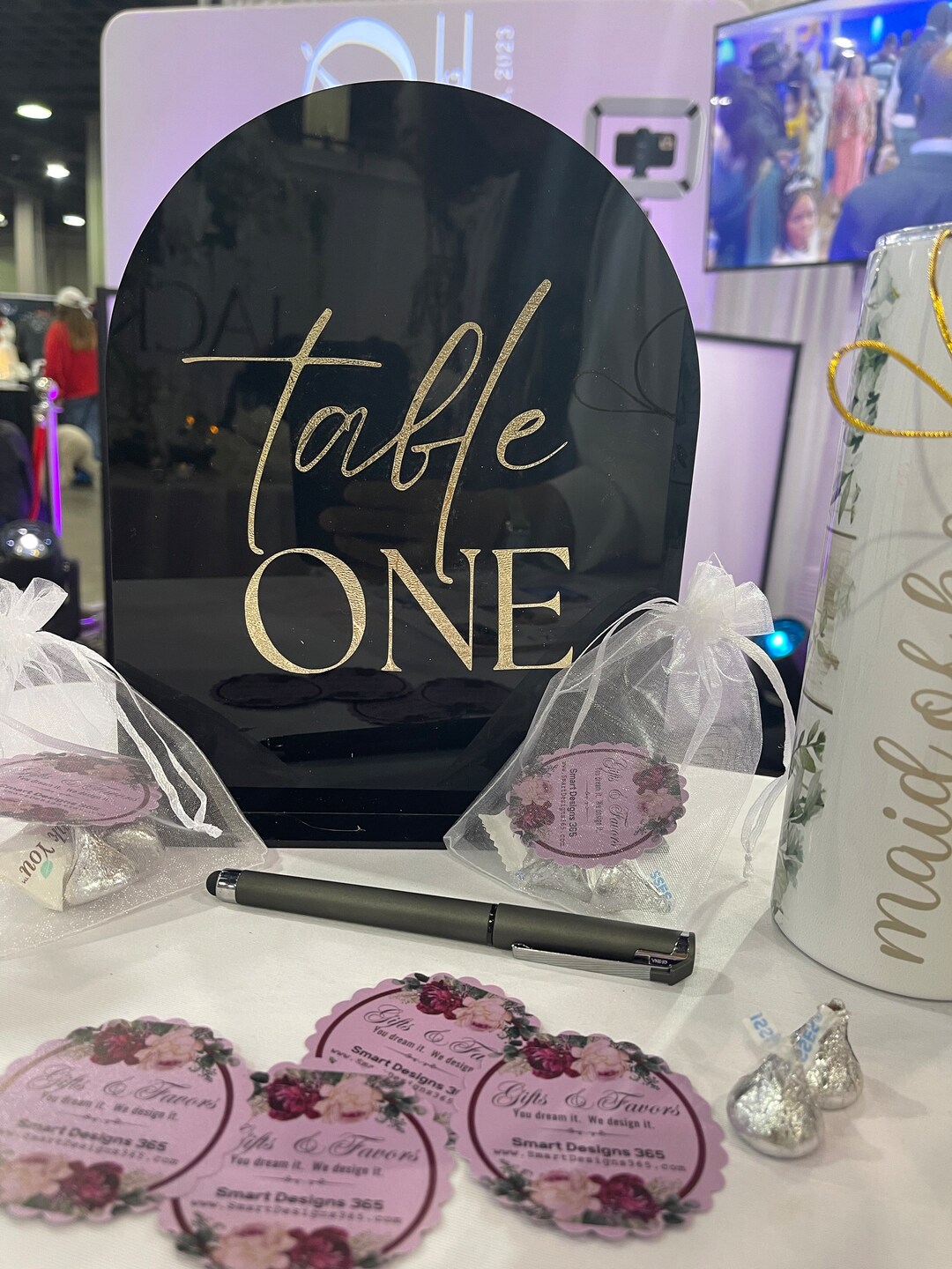 Acrylic Arch Table Signs Numbers Frosted Clear Black Acrylic Sign ...