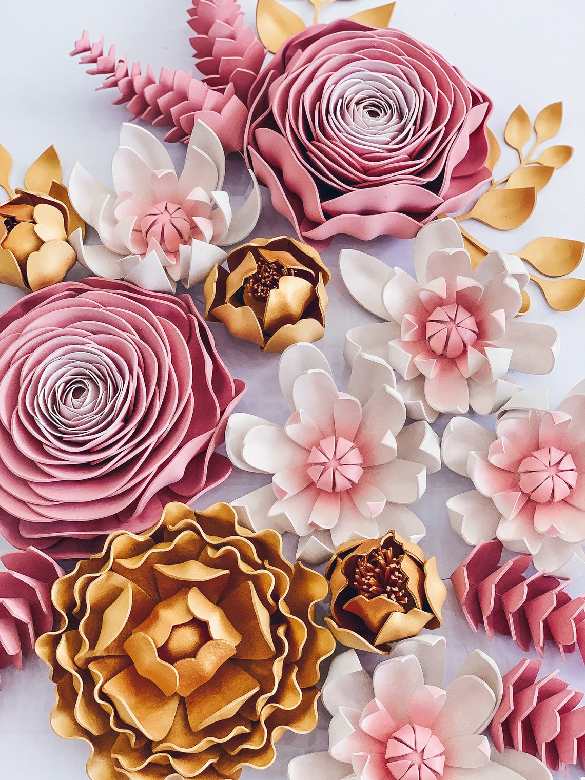 Set of 16 Foam Flowers and 6 Leaves - Etsy