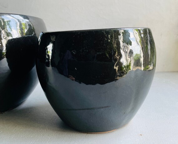 ROUND BLACK POT Gloss Glazed Clay Pot Round Belly Shape - Etsy UK