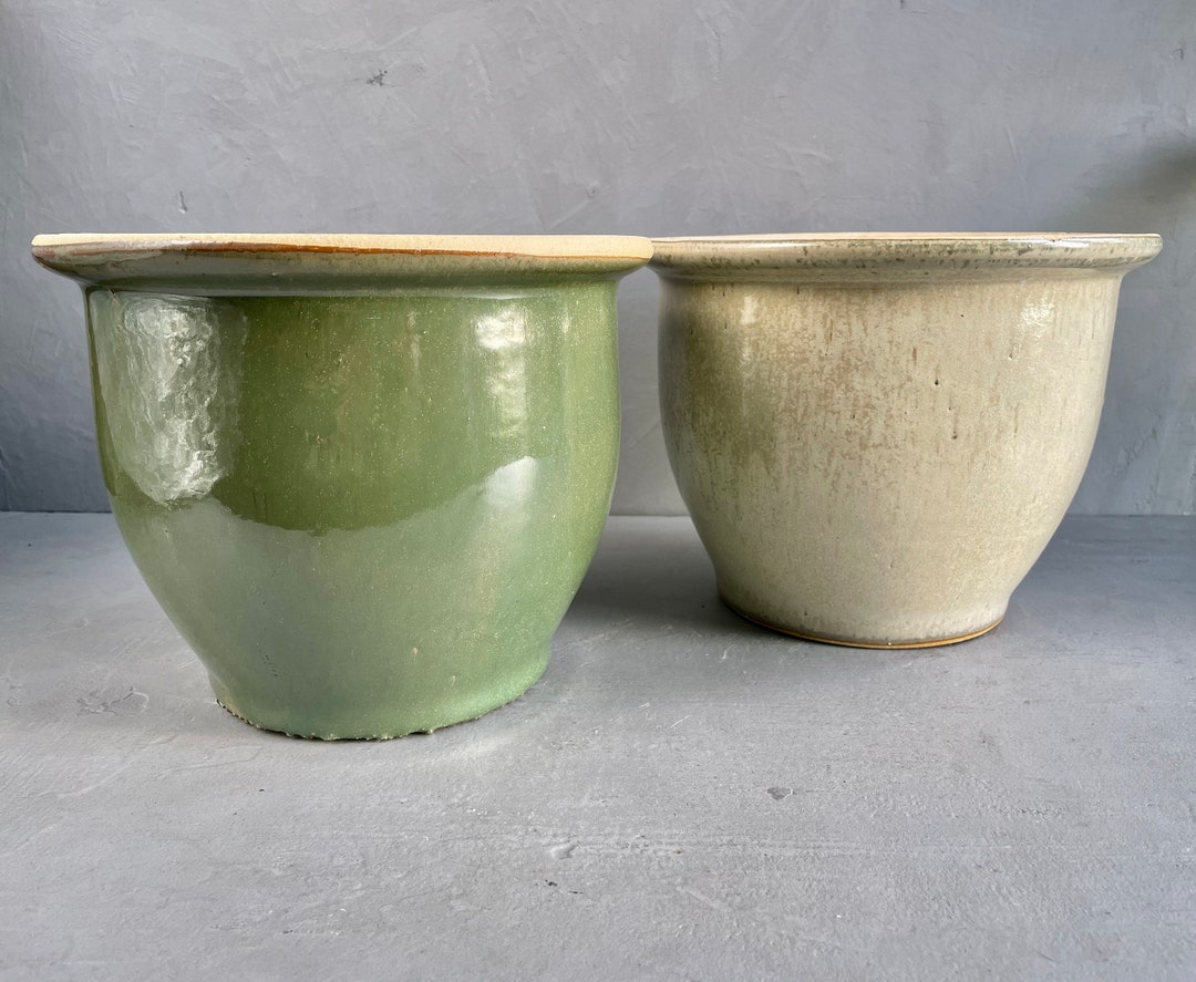 CHUNKY BELL POTS | Green and Cream Glazed Pots | Gloss Glazed Pot ...