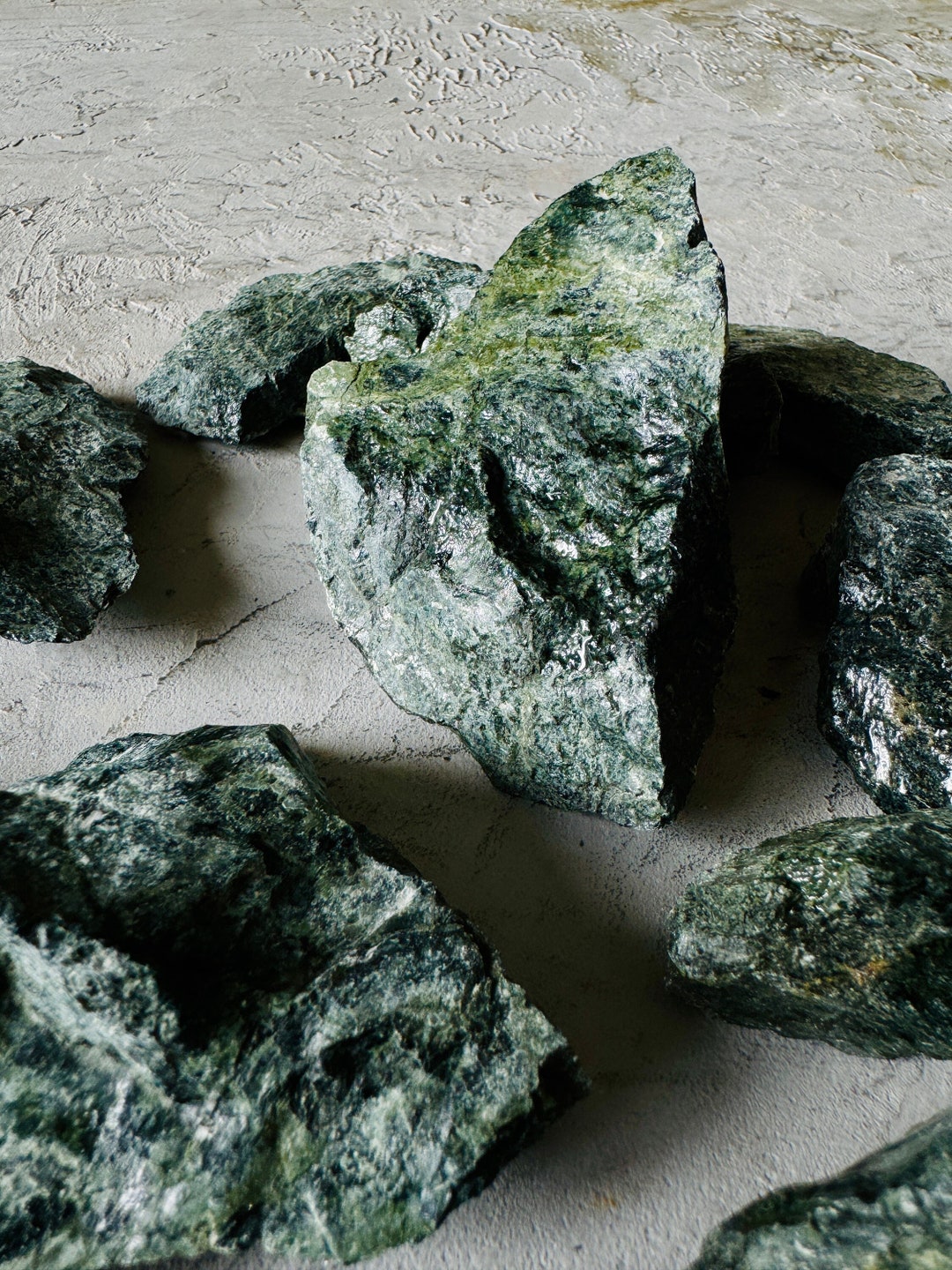 PREMIUM Forest GREEN Welsh ROCKS | High Quality Green Mini Rocks ...