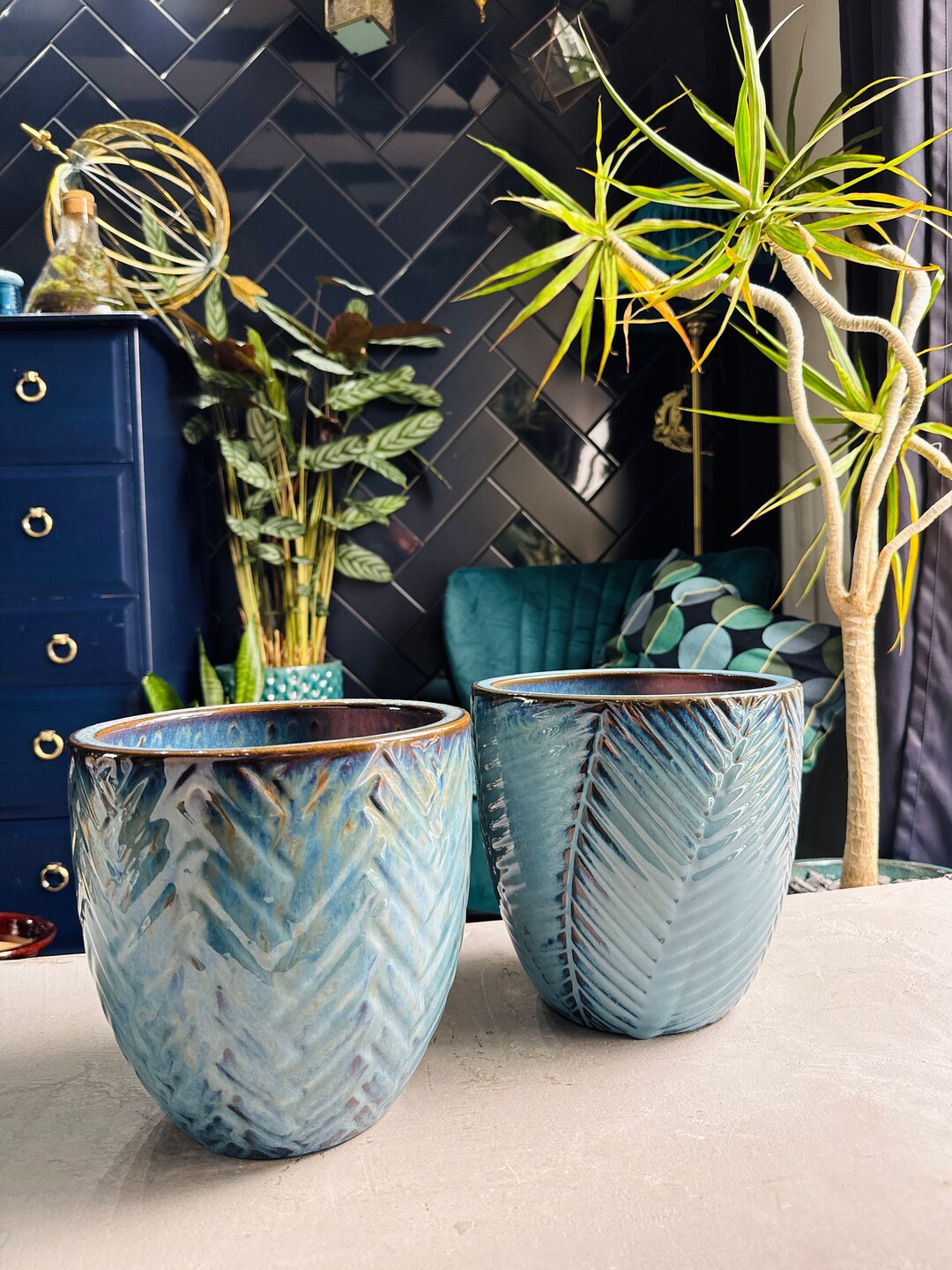 Leafy SKY BLUE POTS Blue Glazed Clay Round Egg Shaped Pot Gloss Glazed ...