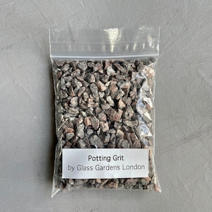 HORTICULTURAL POTTING GRIT 2mm-5mm | Terrarium Supplies | Pot Toppers ...
