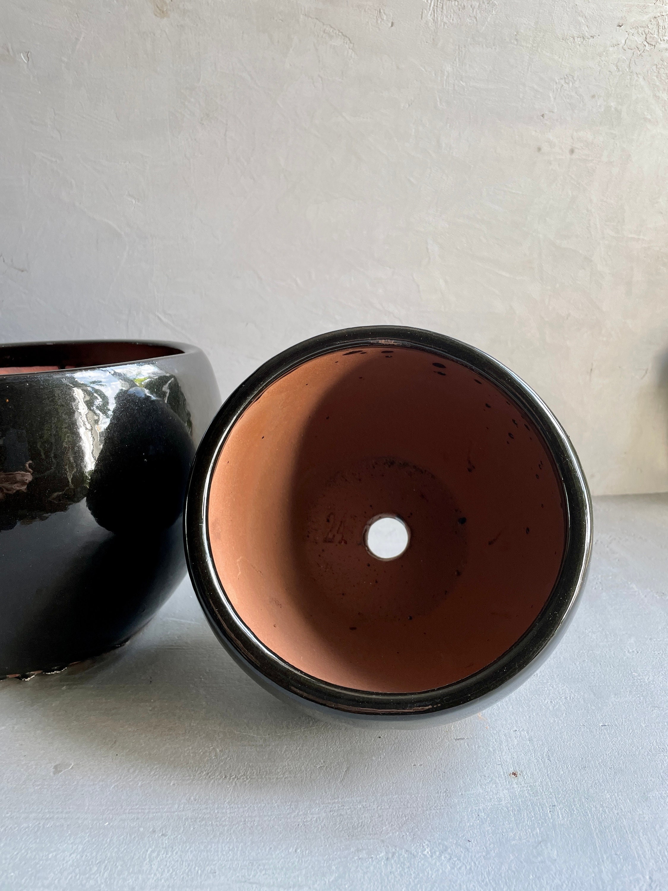 ROUND BLACK POT Gloss Glazed Clay Pot Round Belly Shape - Etsy UK