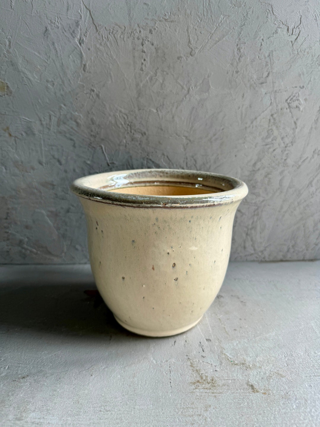 Rustic CREAM GLAZED CLAY Bell Pot | Gloss Glazed Pot | Bell Shape ...