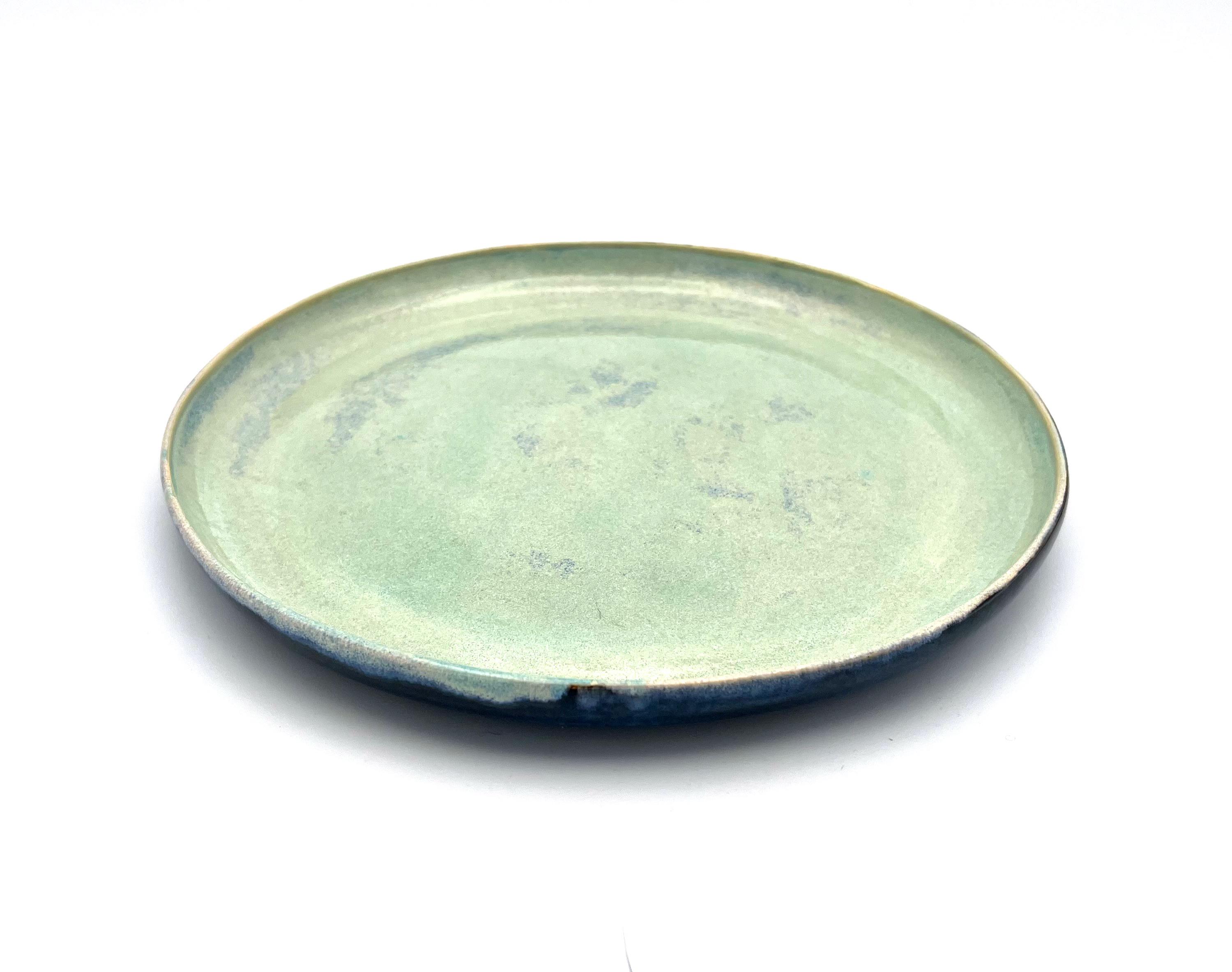 Pale Blue Glazed Dinnerware Plate, Deep Blue Exterior Ceramic Drainage ...