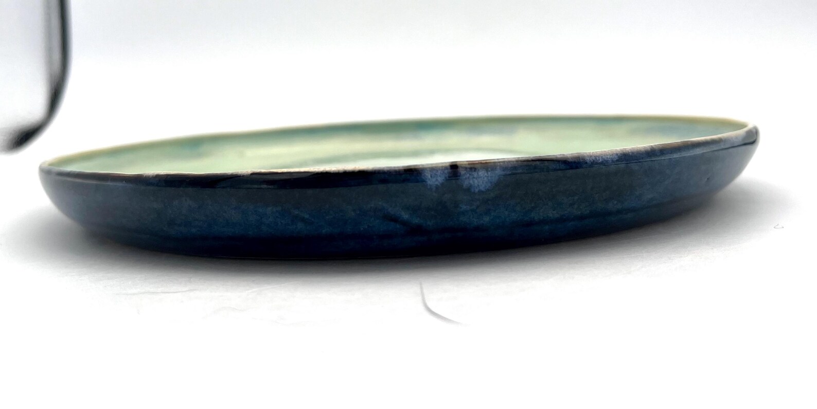 Pale Blue Glazed Dinnerware Plate, Deep Blue Exterior Ceramic Drainage ...