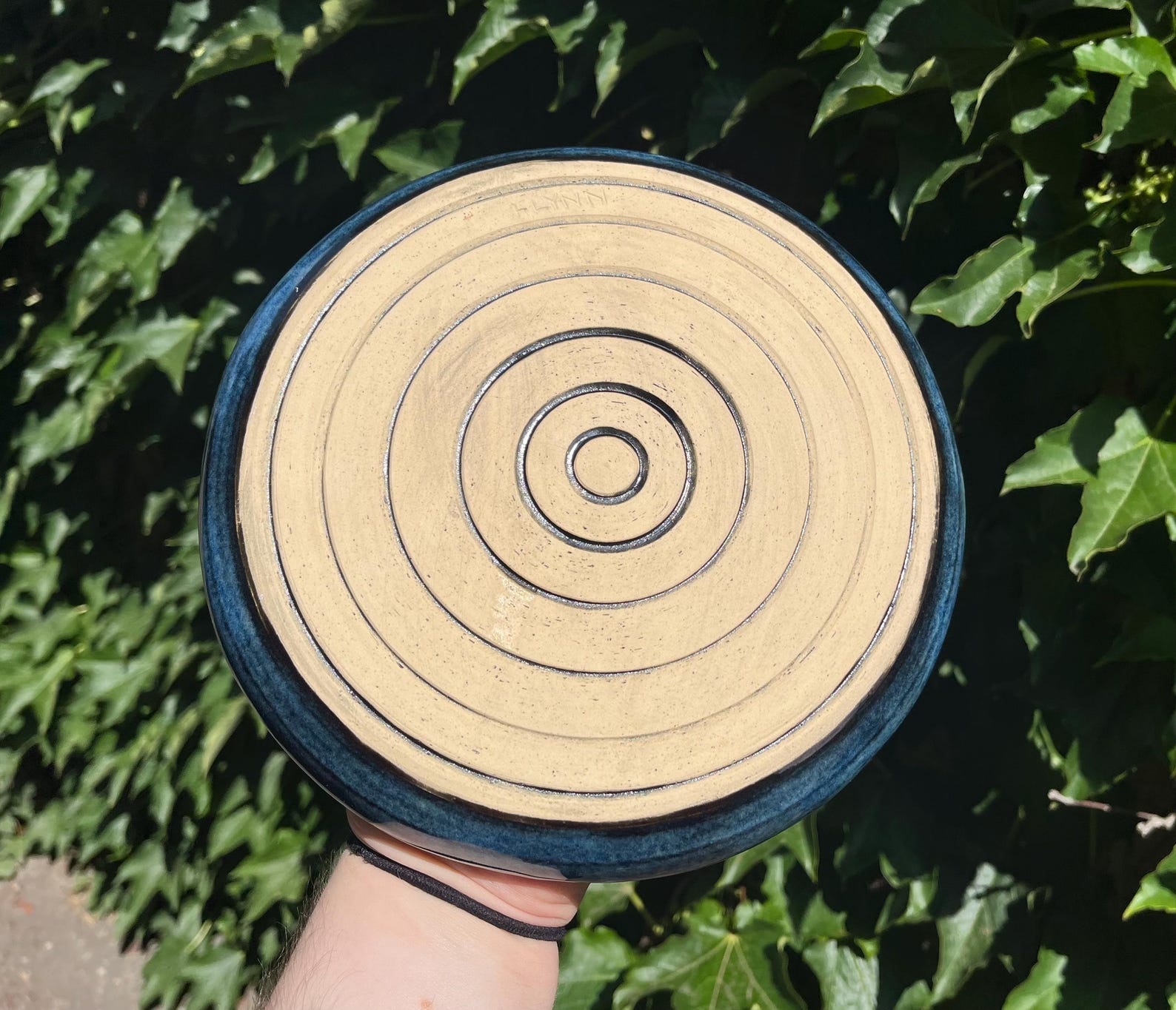 Pale Blue Glazed Dinnerware Plate, Deep Blue Exterior Ceramic Drainage ...
