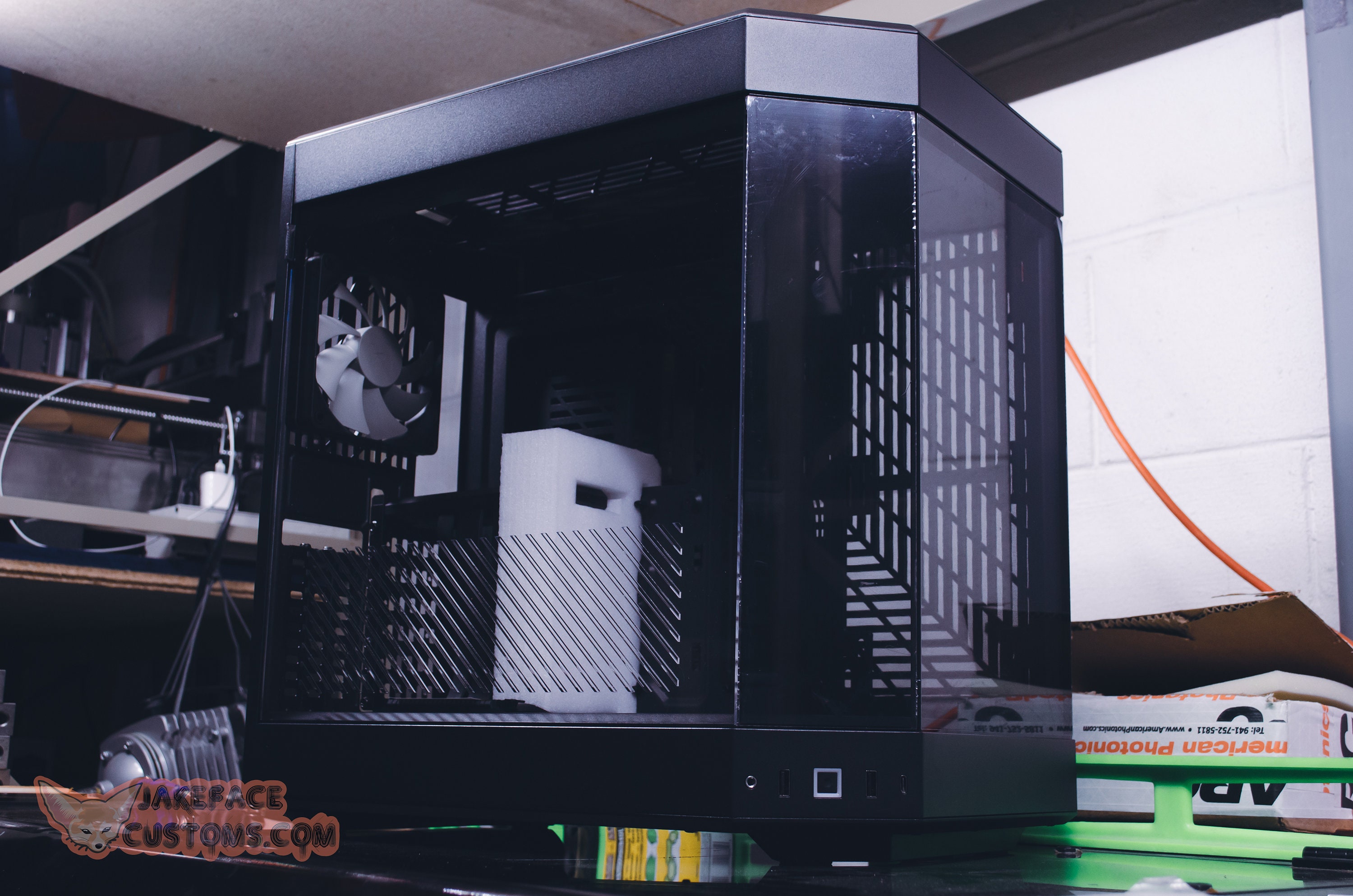 Hyte Y60 Custom Vented Side Panel - Etsy UK