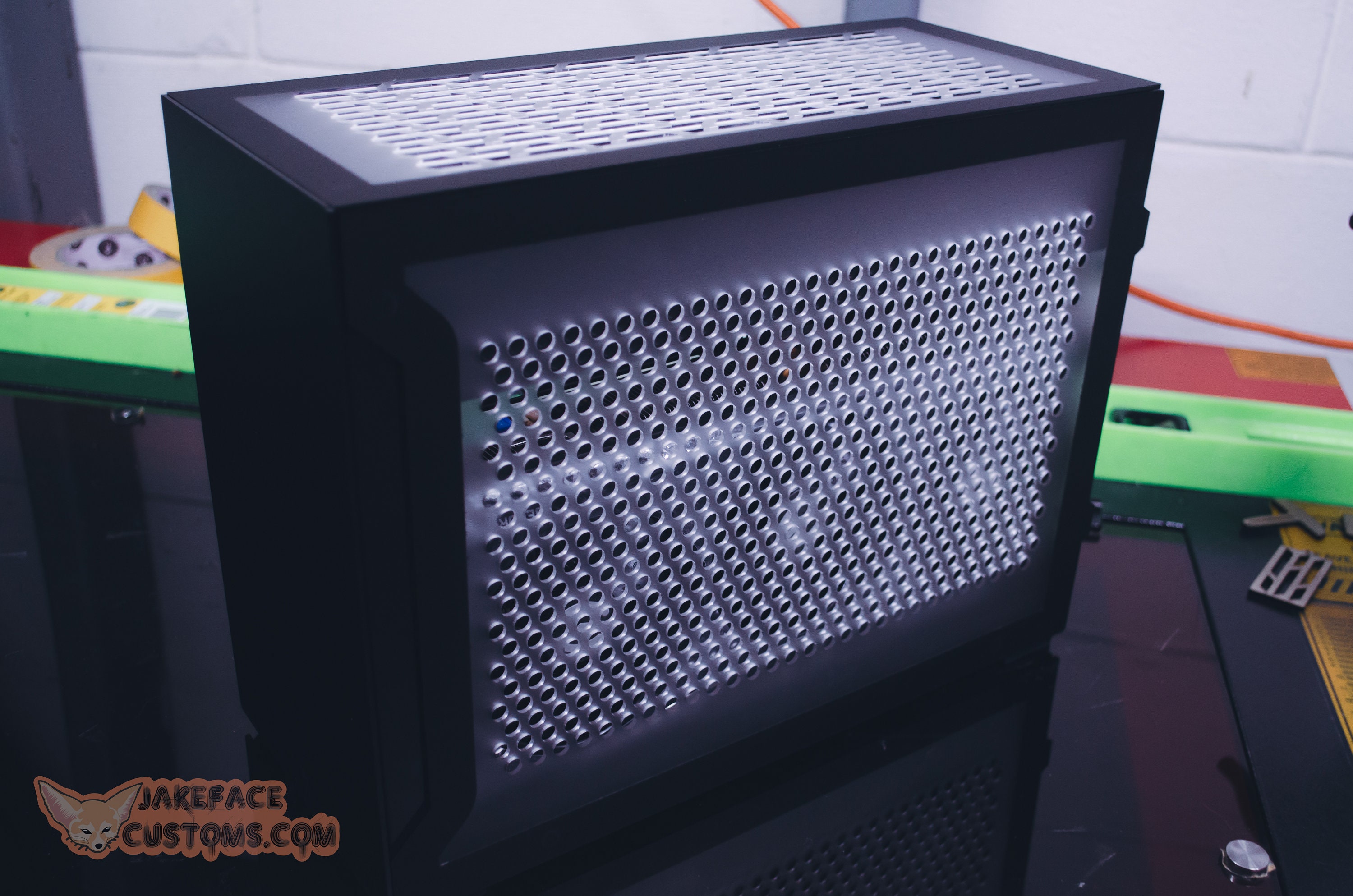 Lian Li A4H2O Custom Vented Side Panel - Etsy