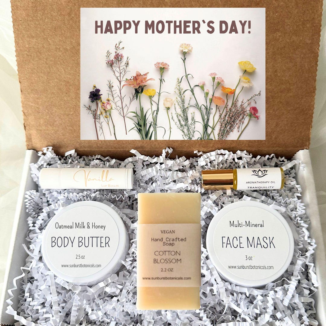 MOTHERS DAY SPA Gift Box, Pamper Gift for Mom, Self Care Package ...