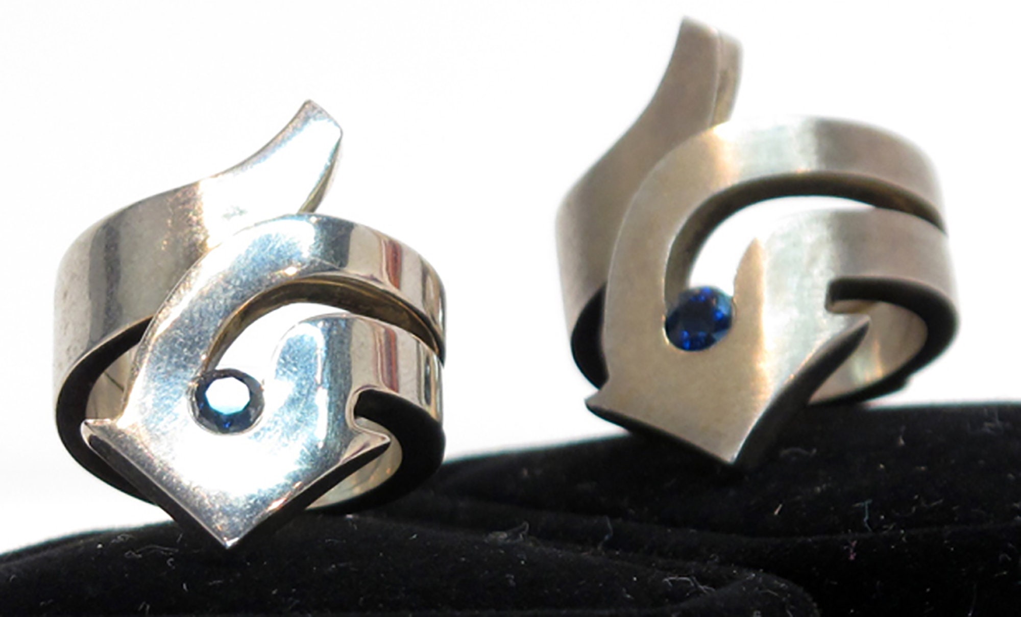 3D Graffiti Arrow Ring by Erni Vales of Evlworld - Etsy
