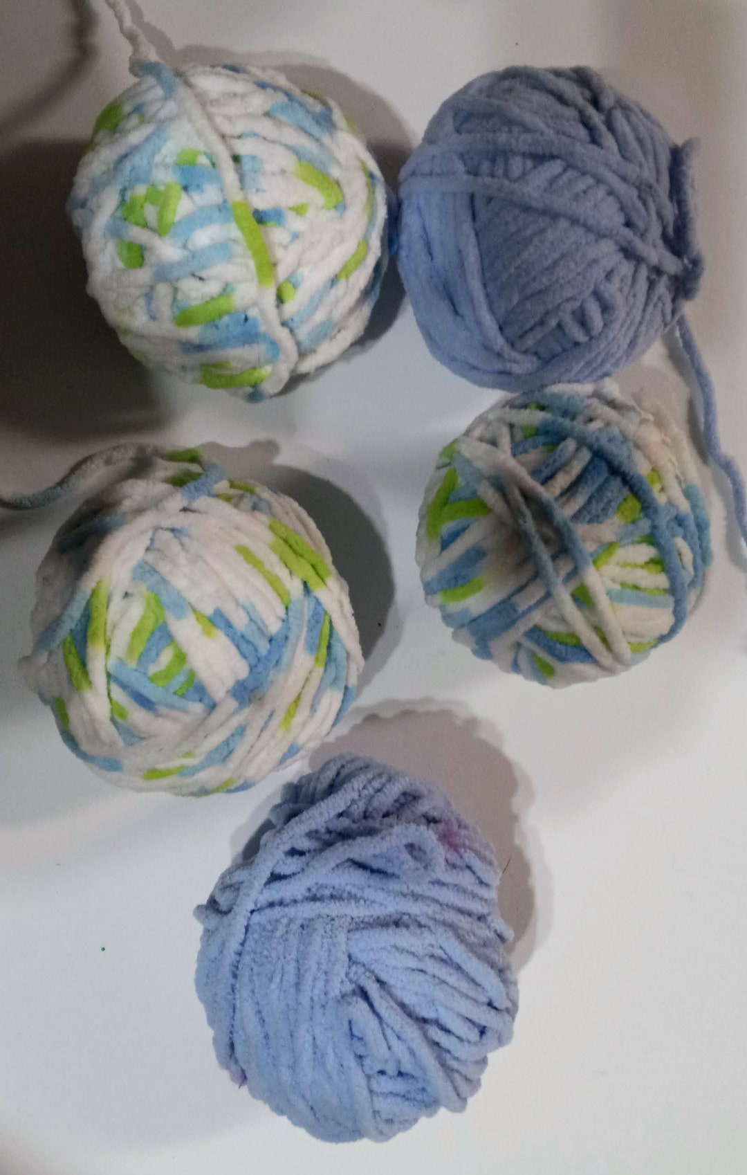 Seven Unlabeled Assorted Blue Yarn Balls - Etsy