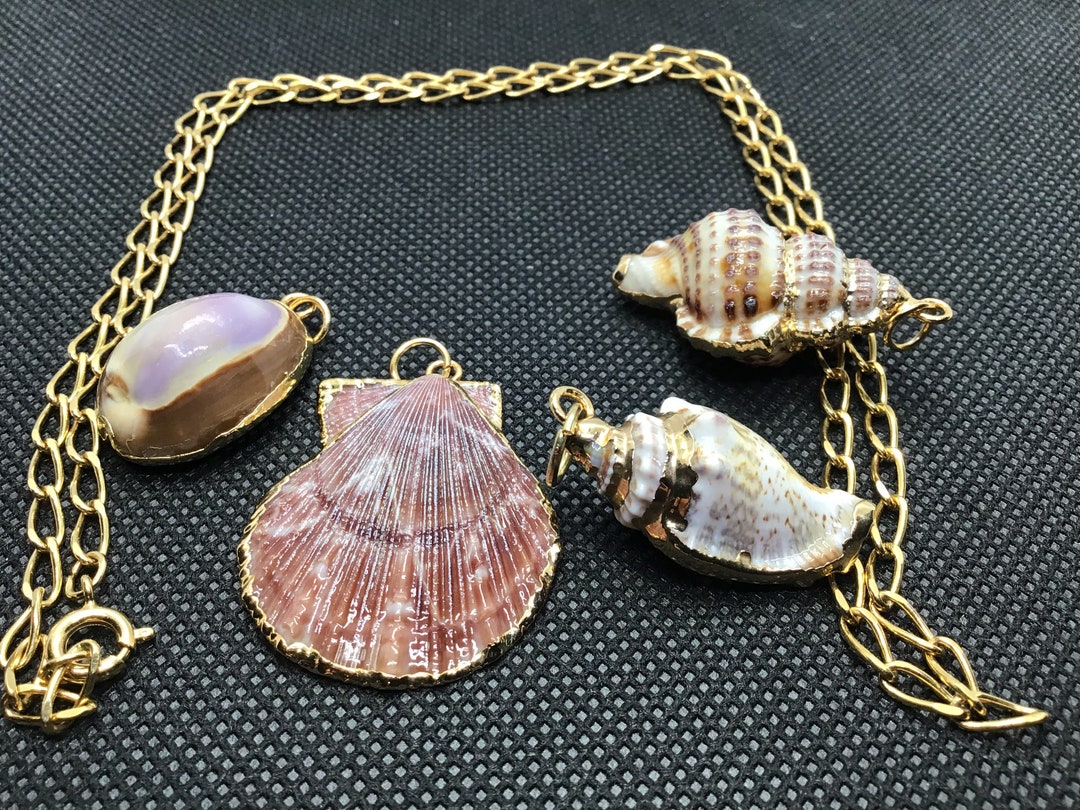 Seaside Necklace, 22, Gold Tone, 4 Shells, Vintage, Early 2000s, Cruise ...
