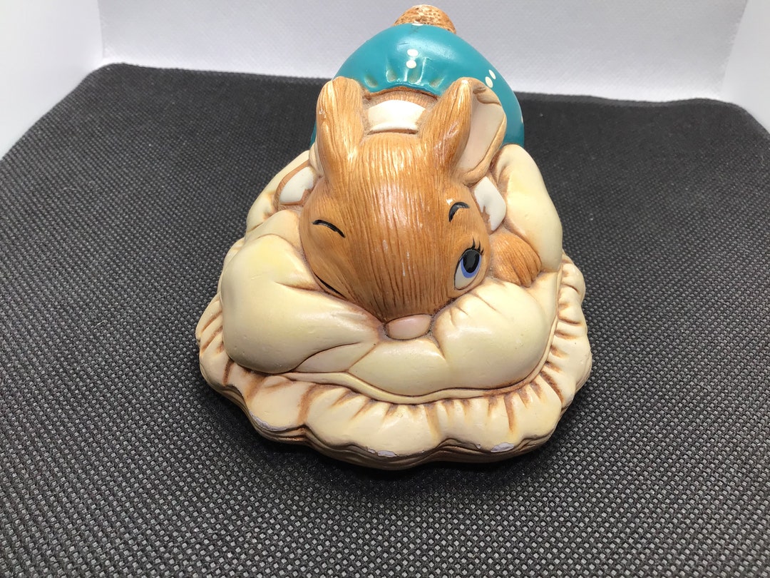 Pendelfin Bunny Figurine Stone Craft Hand Painted Bunny in Bed Winking ...