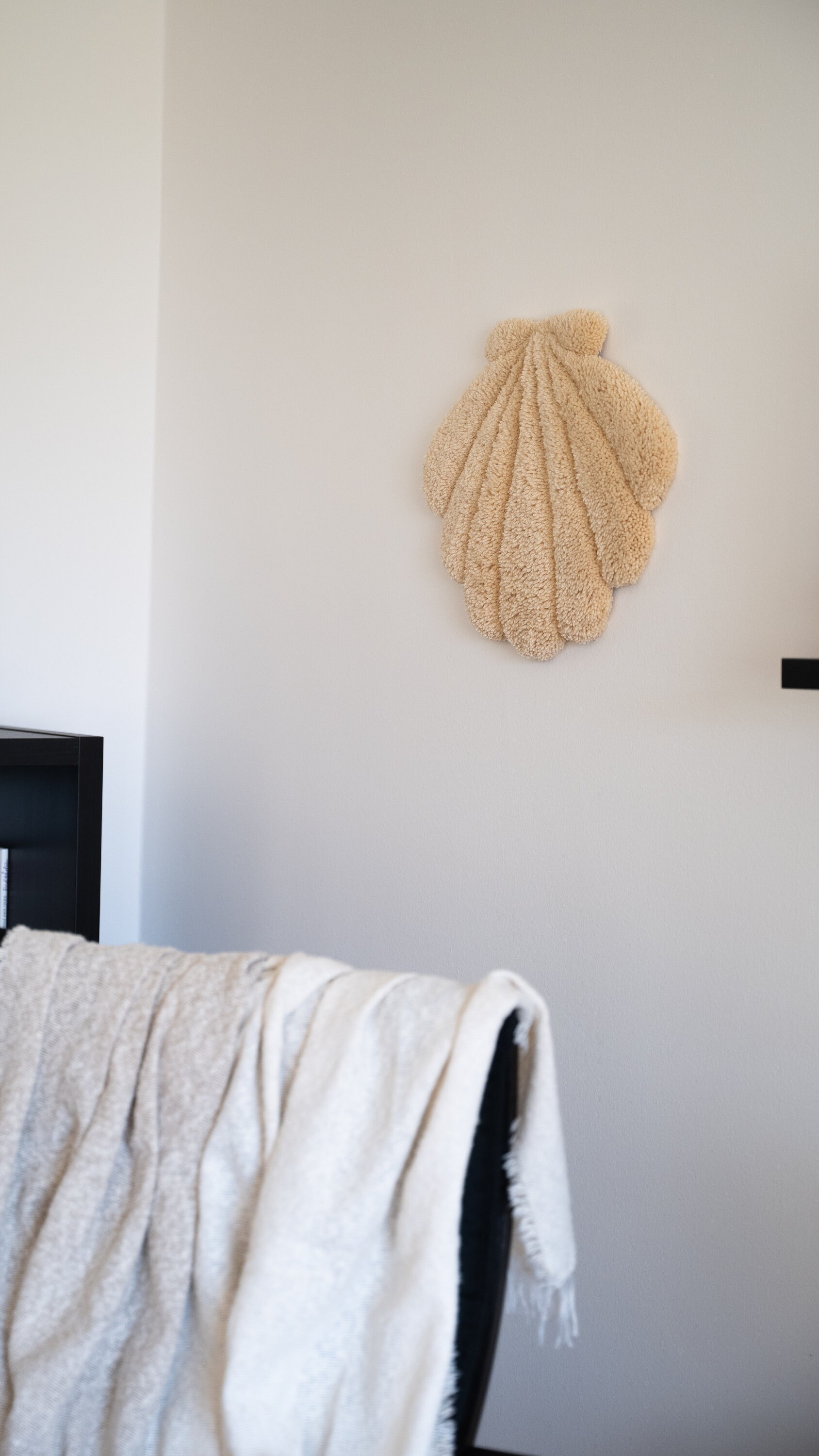 Seashell Wall Rug, Tufted Coastal Wall Art, Unique Seashell Tapestry ...