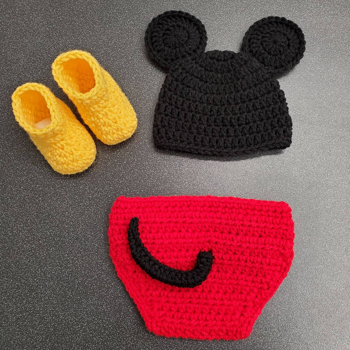 Handmade Crochet Mickey Mouse Hat, Booties & Diaper Cover Baby Set - Etsy