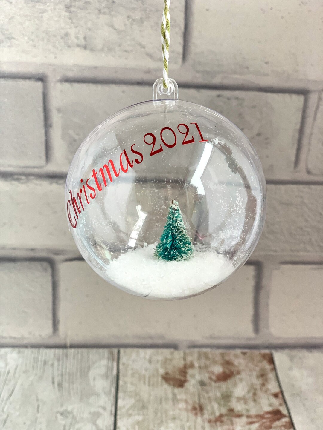 Snowglobe Bauble, Christmas 2024 Baubles, Round Bauble, Acrylic Baubles ...