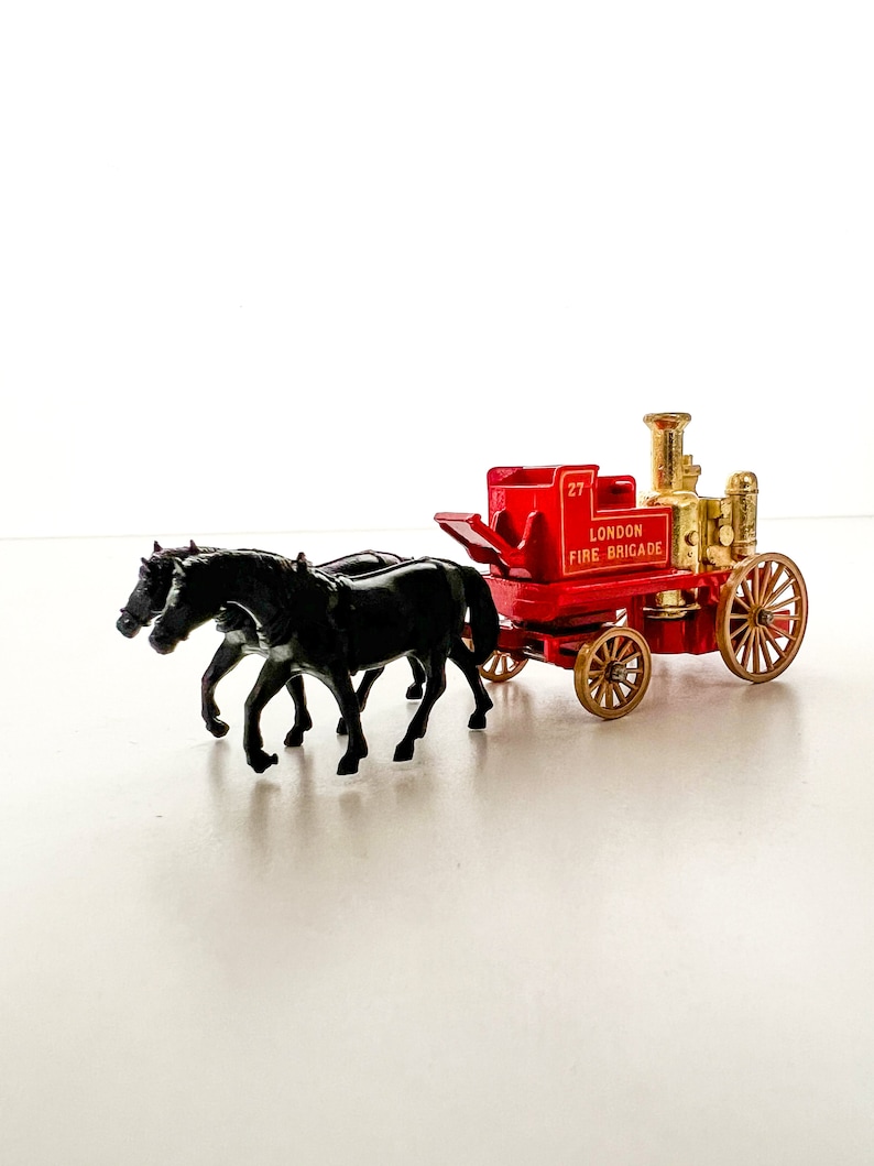 Days Gone Fire Engine -lledo Chelmsford Town Fire Brigade - Made in ...