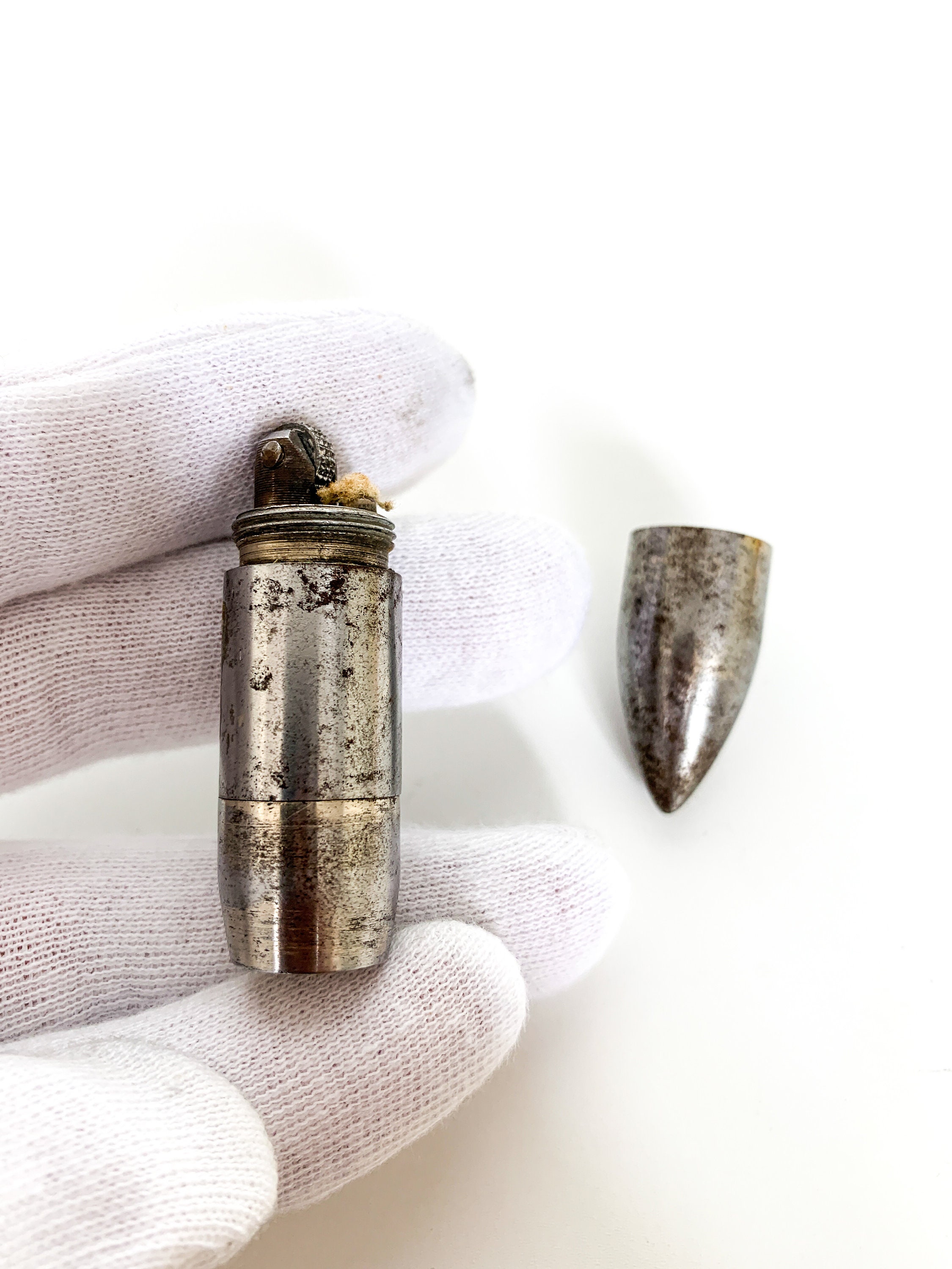 Vintage Antique Wwi,ww2 Metal Bullet Shaped Trench Art Cigarette ...