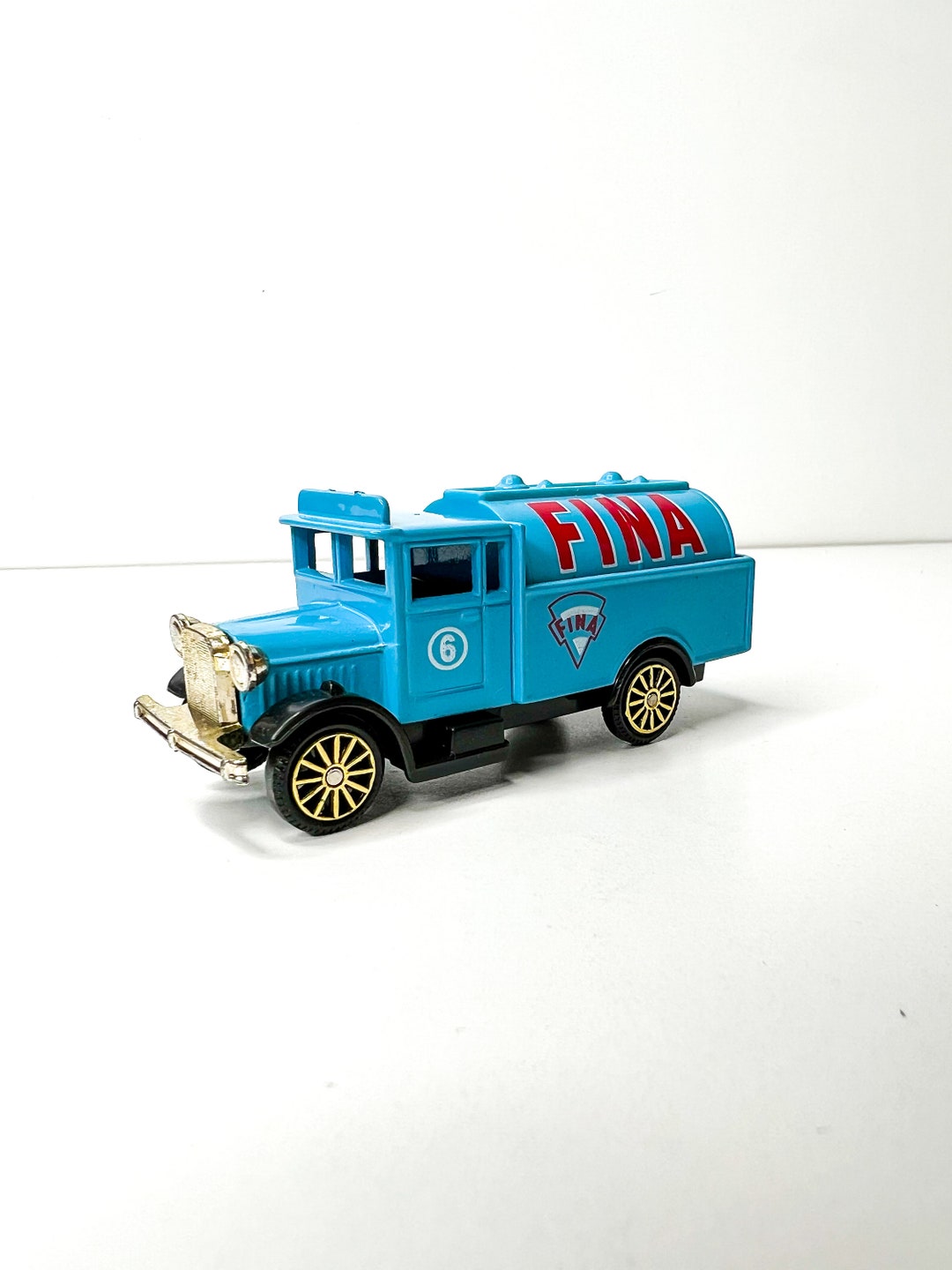 Fina Morris Tanker - Vintage Cameo Collection From Corgi 1992 ...
