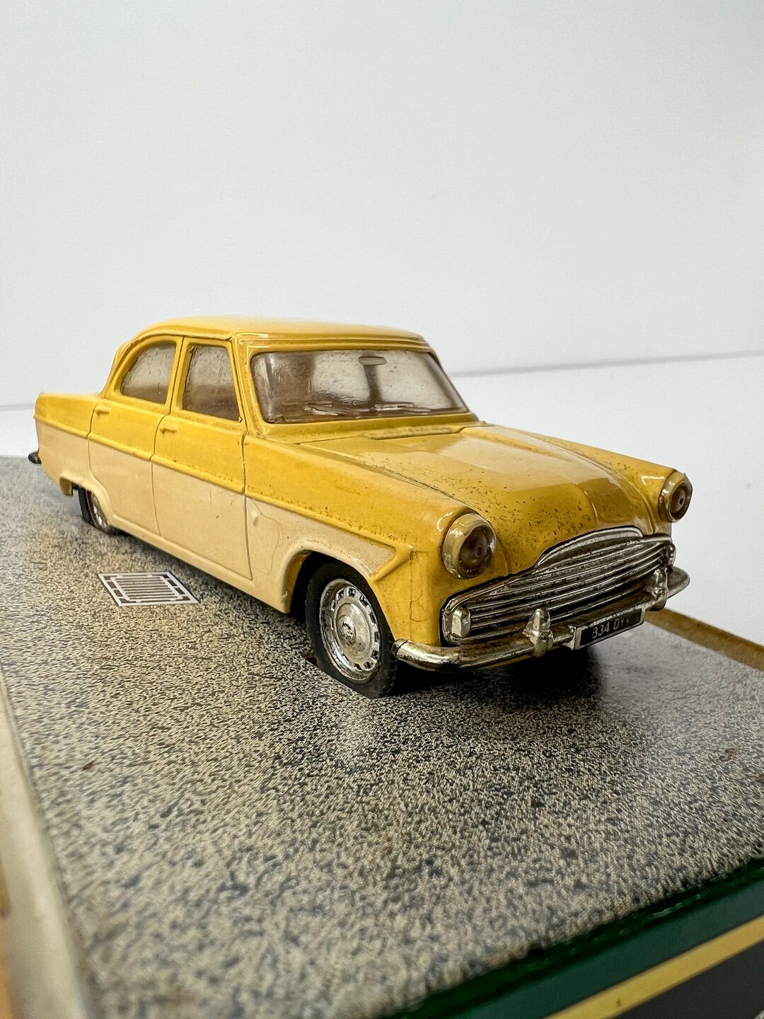 Corgi Classics Models - 1956 FORD ZODIAC - Rare Collectible Diecast ...