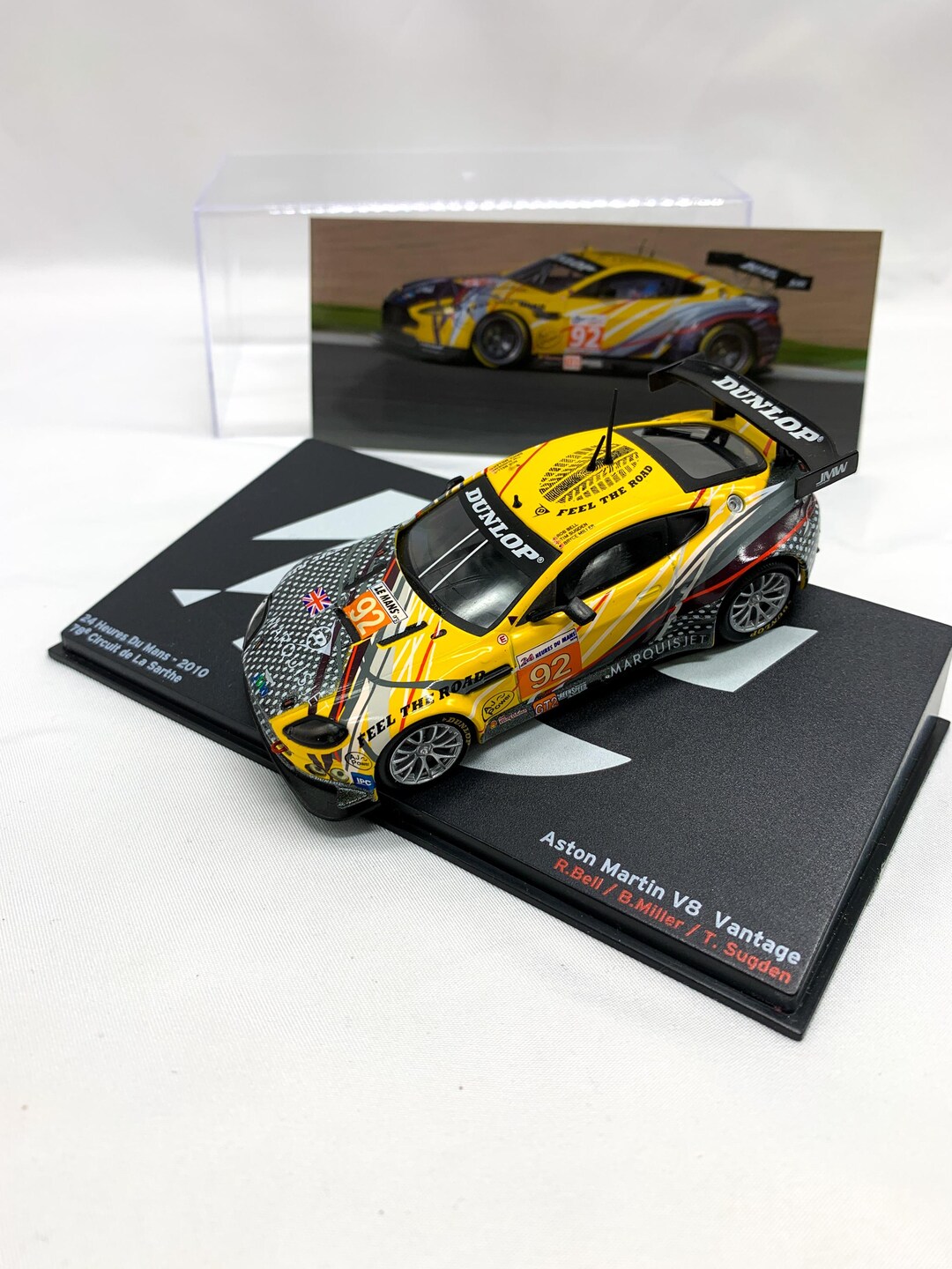 Ixo/altaya Aston Martin V8 Vantage, R.bell B.miller , 1/43 Scale - Etsy