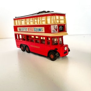 Matchbox Models of Yesteryear 10 1931 AEC Trolleybus Diddler - London ...