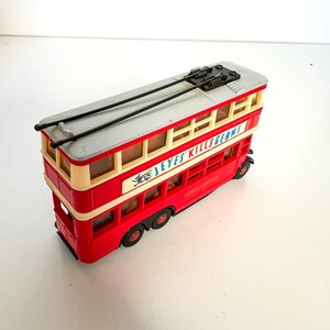 Matchbox Models of Yesteryear 10 1931 AEC Trolleybus Diddler - London ...
