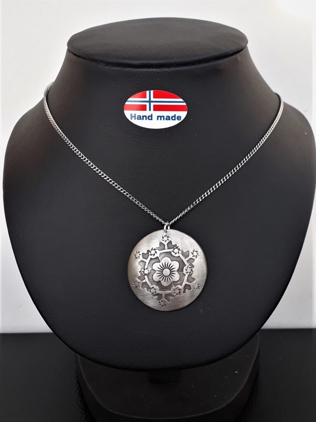 Necklace 0535 From Buodd Tinn • Handmade in Norway Since 1962 ...