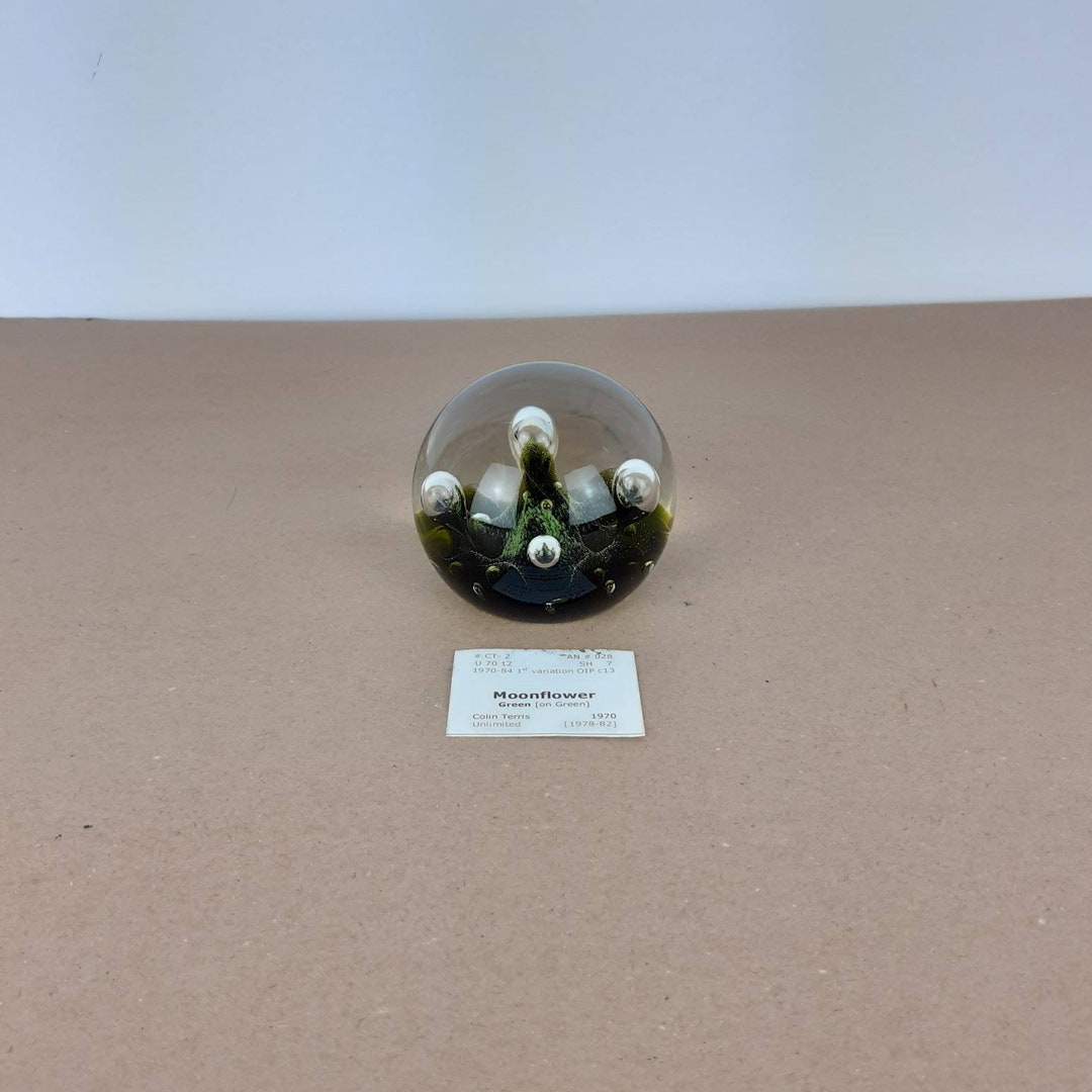 Caithness Moonflower. Vintage Handmade Glass Paperweight. Caithness ...
